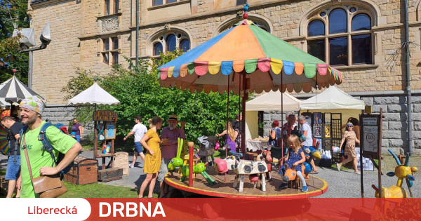 FOTO: Tatrhy a muzeum se spojily. Bavit se na slavnost přišly stovky lidí