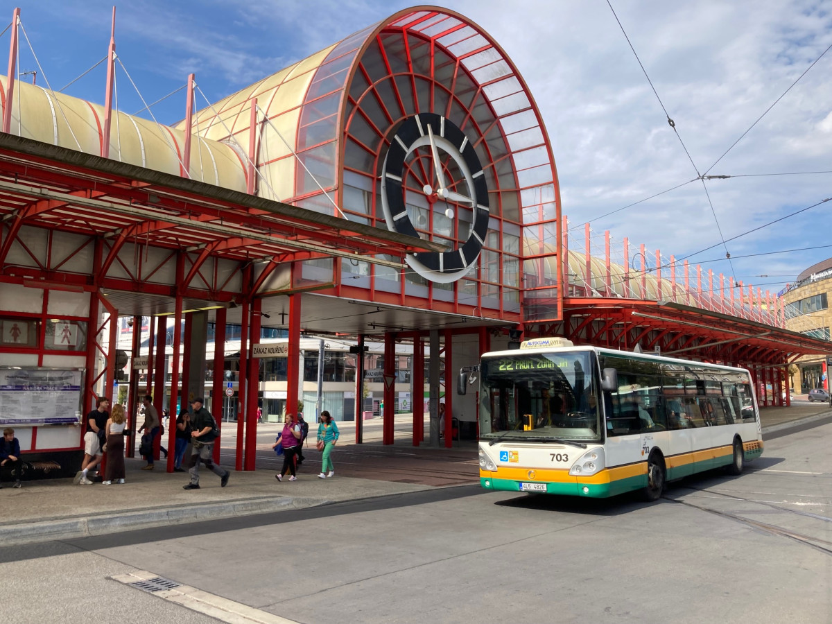 V Liberci budou autobusy na třech linkách jezdit minimálně rok po objízdné trase