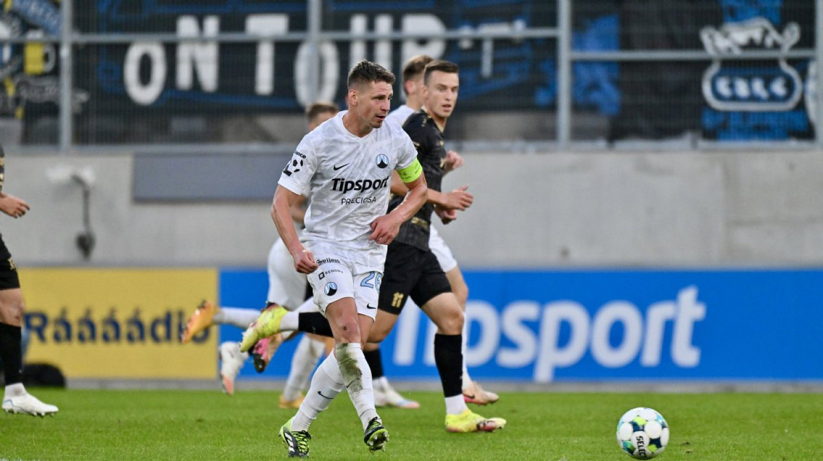 Slovan zvítězil v Hradci 3:2, o last minute gól se postaral Jan Mikula