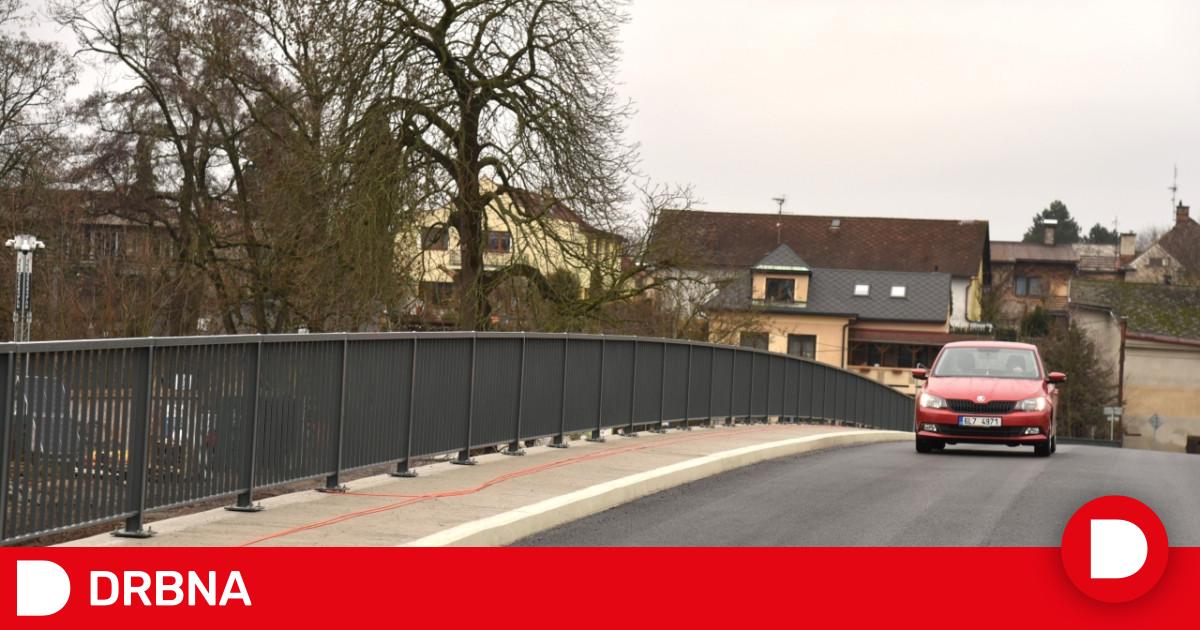 Most přes Jizeru v Přepeřích je po více než půl roce hotový. Vyšel na ...